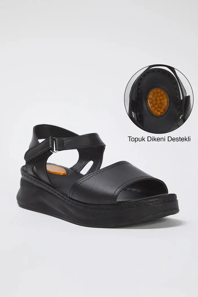 Trendyol Shoes Ženske sandale Takss25Sd00002, Crne