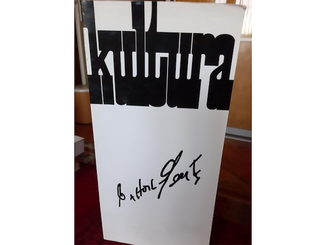 KULTURA, časopis, temat KLIFORD GERC