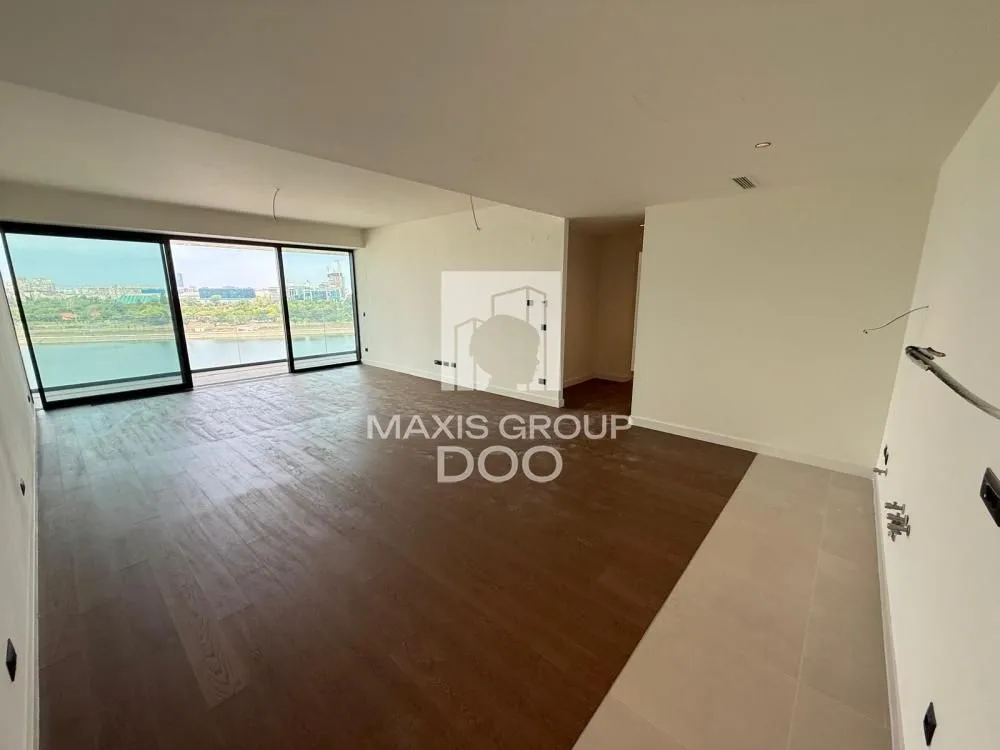 Prodaja, četvorosoban stan, 150m², Savski Venac, Beograd