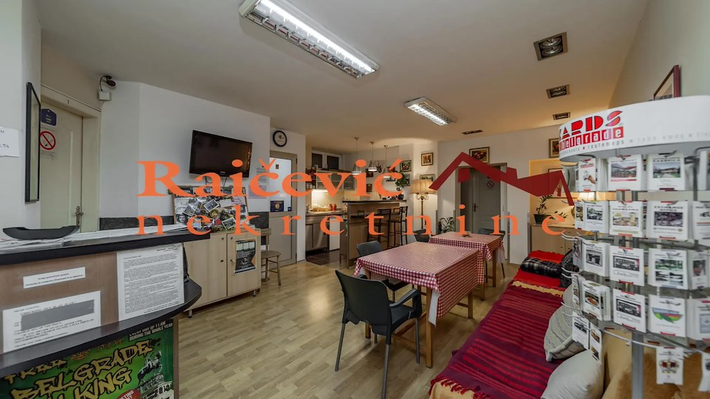 Prodaja, stan, 93m², Centar, Kruševac