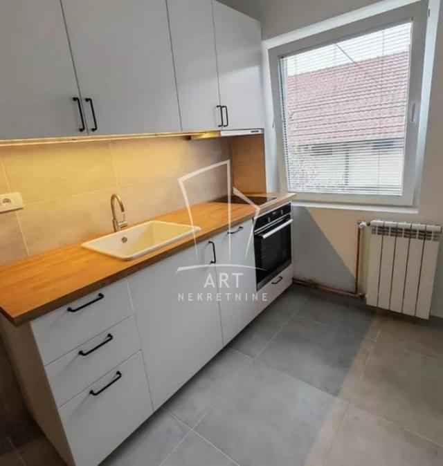 3.0 soban, 77m², sprat kuće ID#15454