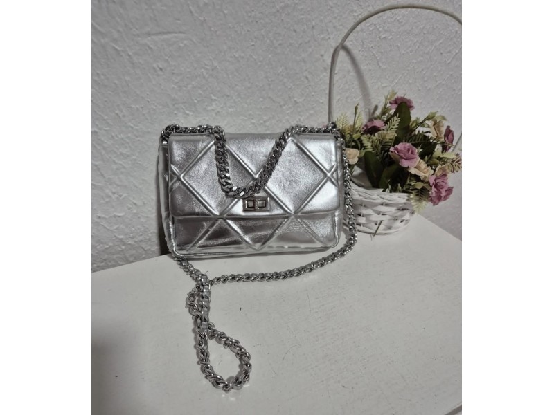 **PRIMADONNA** TORBA