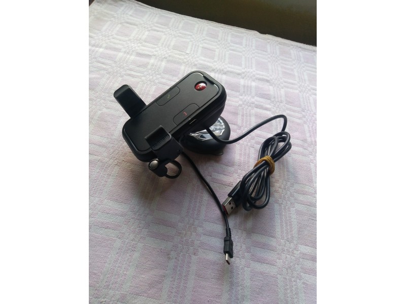nov tom tom bluetooth hands free dodatak-komplet