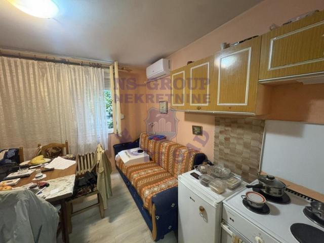 Jednoiposoban stan od 32m² na Staroj Detelinari!