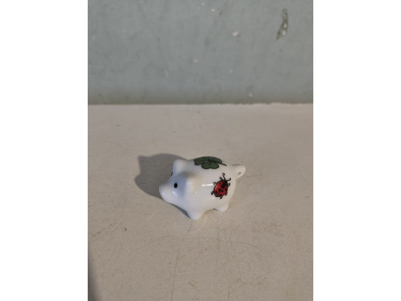 PORCELAN SREĆNO PRASE MINIJATURA