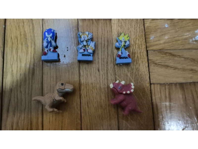 Sonic i Dino