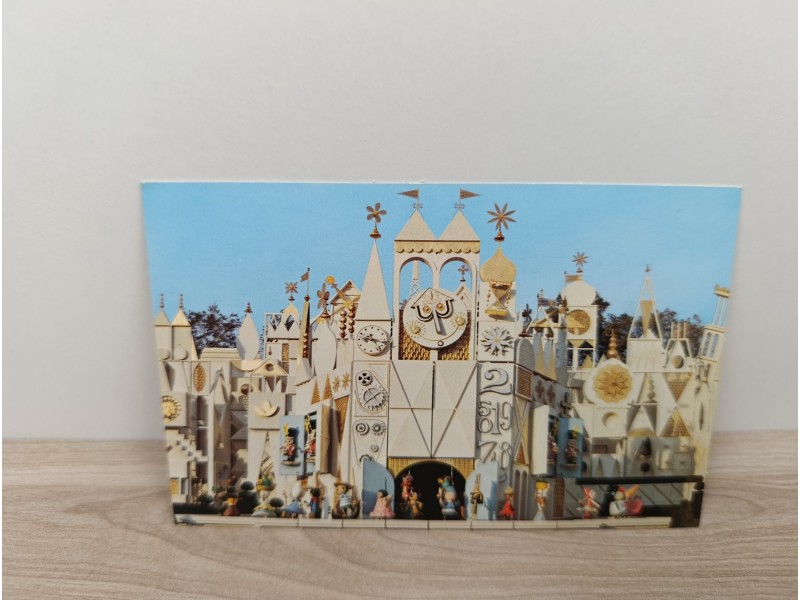 Vintage razglednica It's a Small World