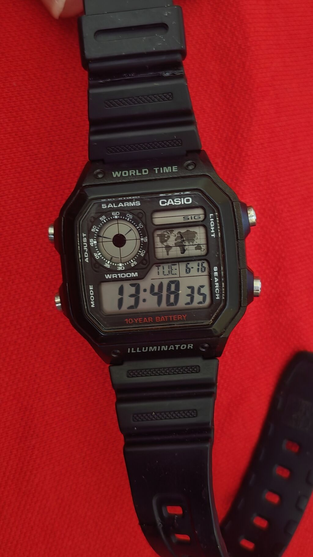 Casio AE-1200WH “World Time” digitalni sat - Funkcije: prikaz