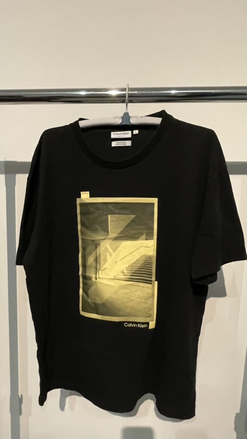 Calvin Klein muška majica kratkih rukava - Model: crna majica sa