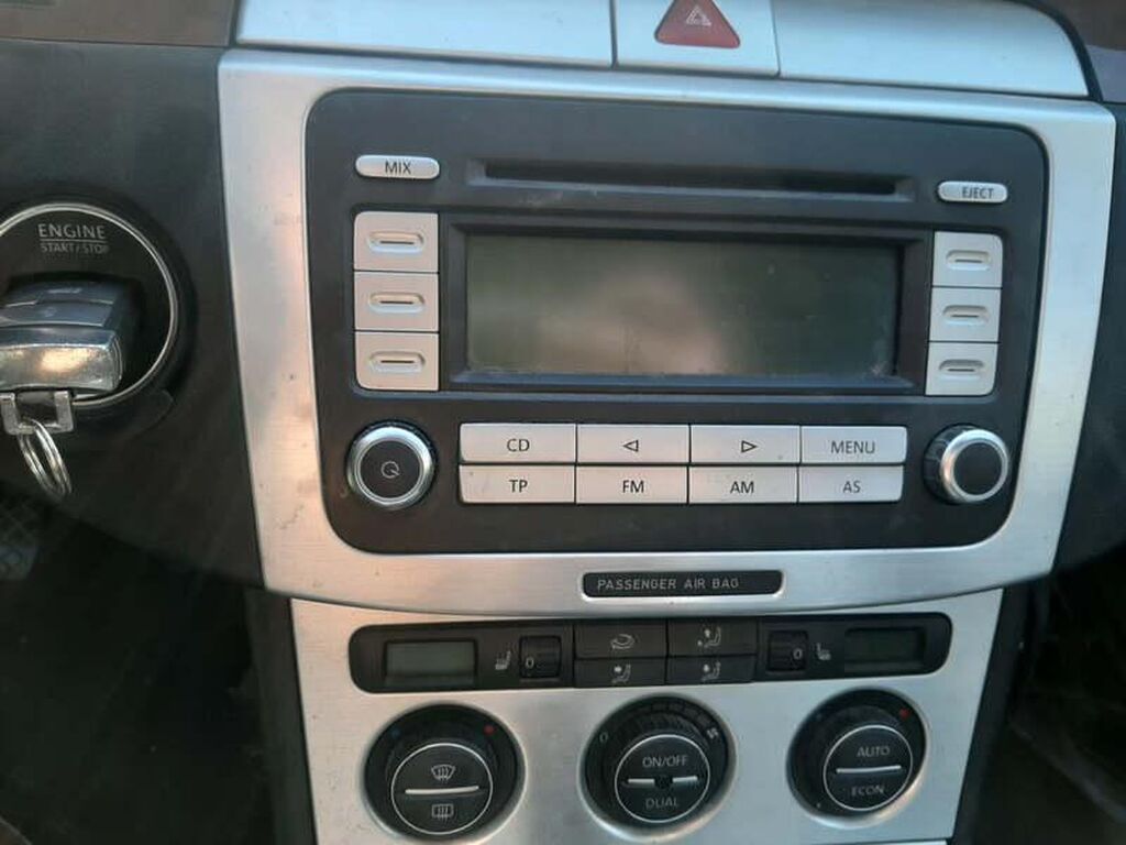 RADIO CD ZA VOLKSWAGEN GOLF 5, PASSAT B6 | Radio CD za Passata B6 i
