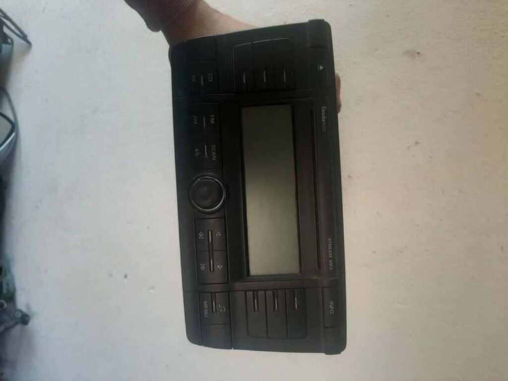 RADIO CD ZA ŠKODA OCTAVIA | Radio CD za Skodu Octaviu A5 Mogucnost