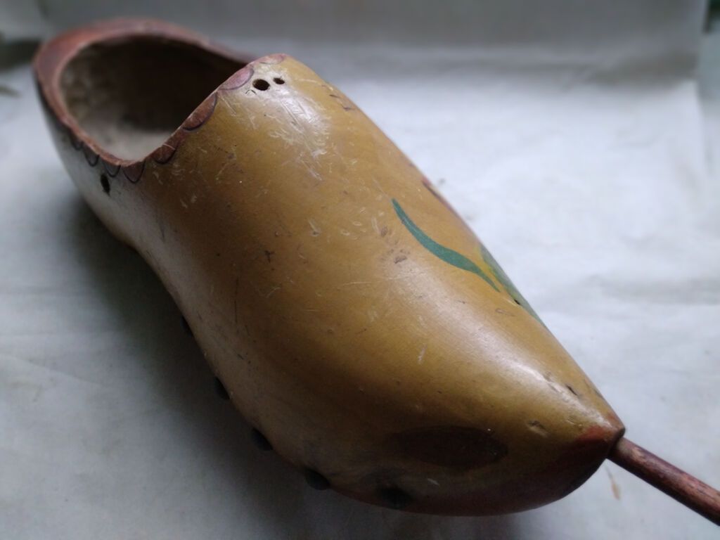 Original holandska nanula samo 1 kom. za ukras