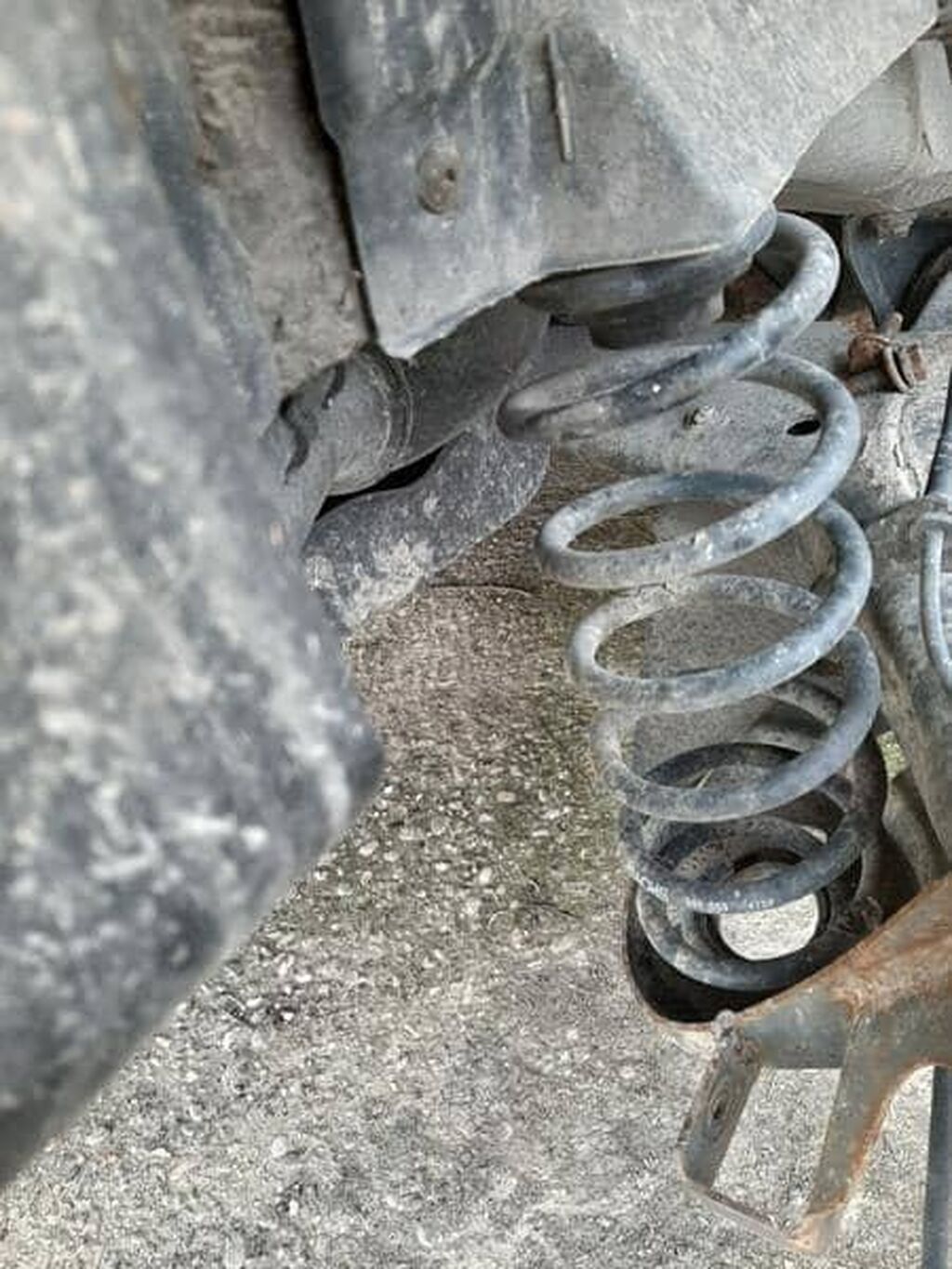 OPRUGE ZADNJE ZA VOLKSWAGEN GOLF 4 | Opruge zadnje za Golfa 4