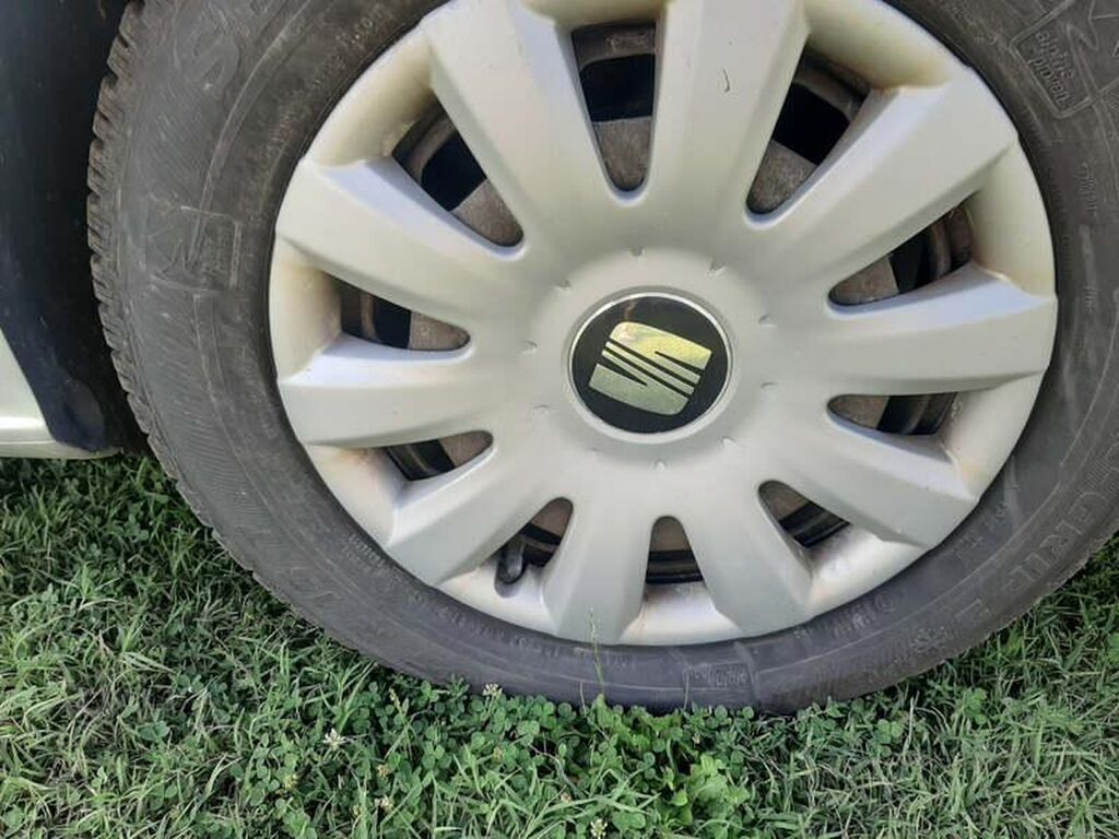 RATKAPNE ZA SEAT LEON | Ratkapne 15 za Seata Leon original 4 komada