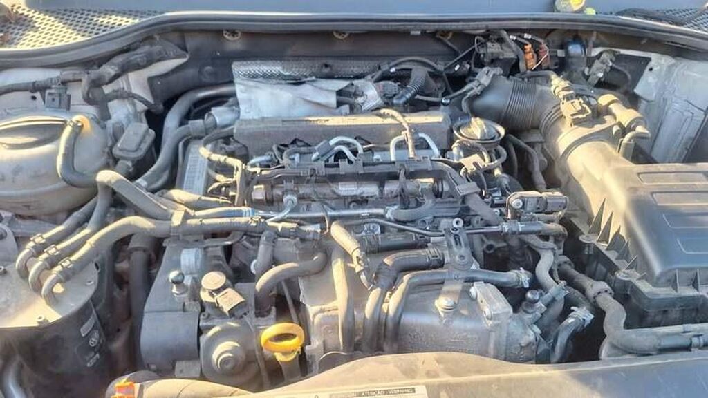 LEON 1,6 TDI KOMPLETAN MOTOR ZA SEAT LEON OD 2013. DO 2018. GOD