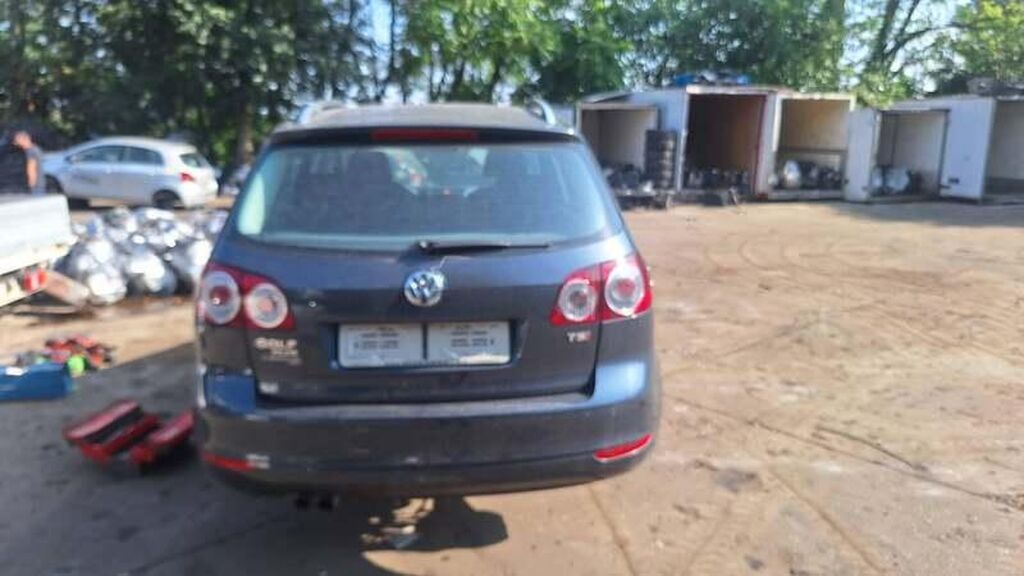 GOLF PLUS ZADNJI BRANIK ZA VOLKSWAGEN GOLF PLUS OD 2003. DO 2012. GOD