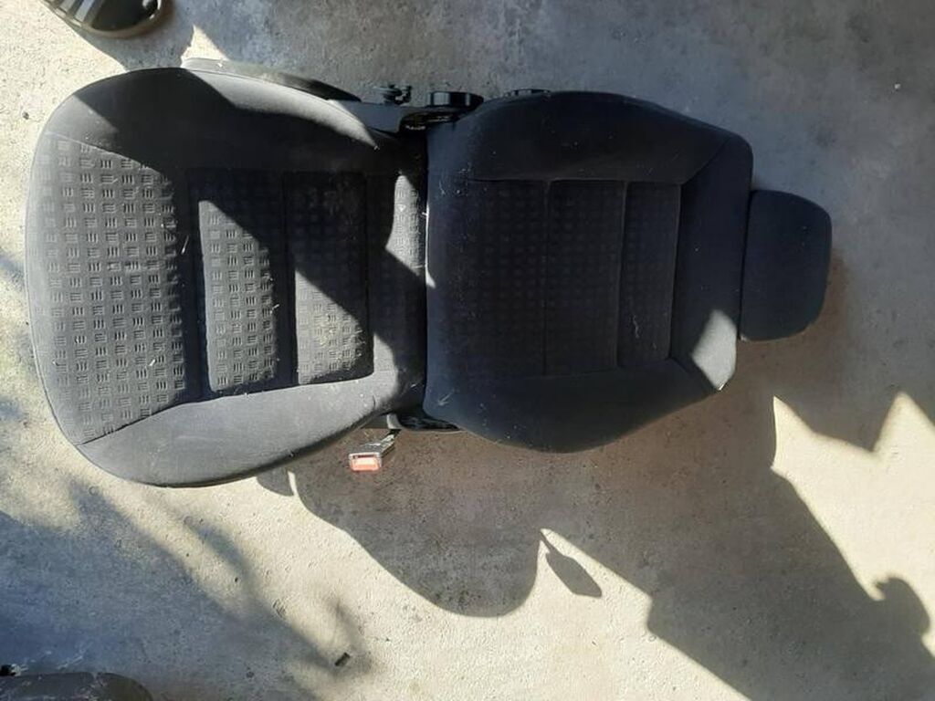 SEDISTA KOMPLET ZA VOLKSWAGEN PASSAT B5.5 | Sedista komplet za