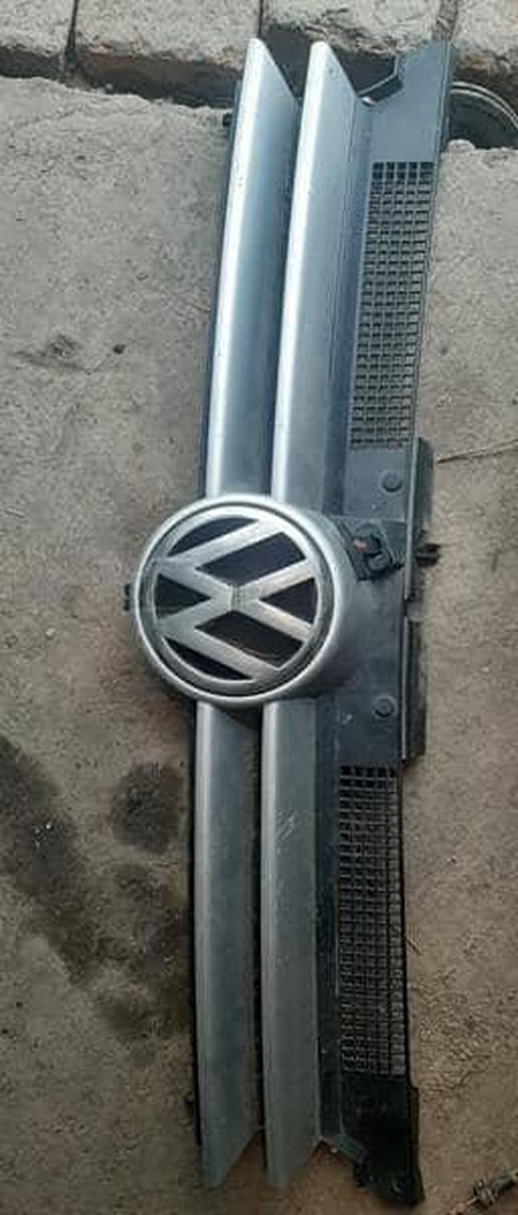 MASKA ZA VOLKSWAGEN GOLF 4 | Maska za Golfa 4 Mogucnost slanja brzom
