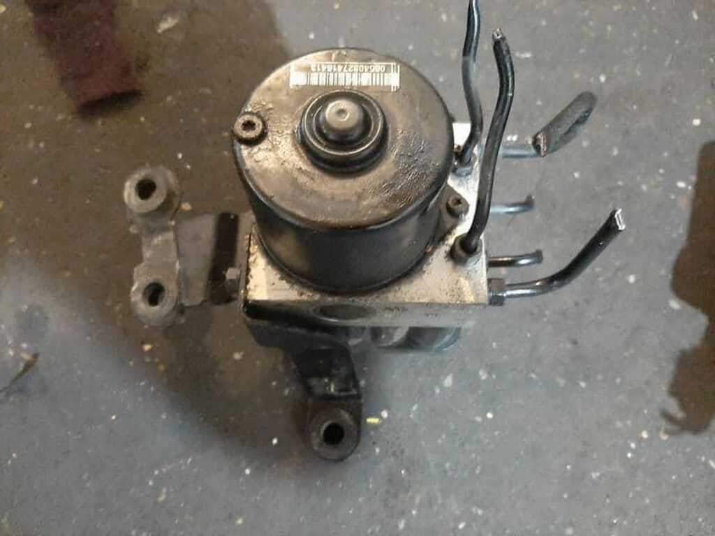 ABS CENTRALA ZA VOLKSWAGEN GOLF 4 | ABS centrala za Golfa 4