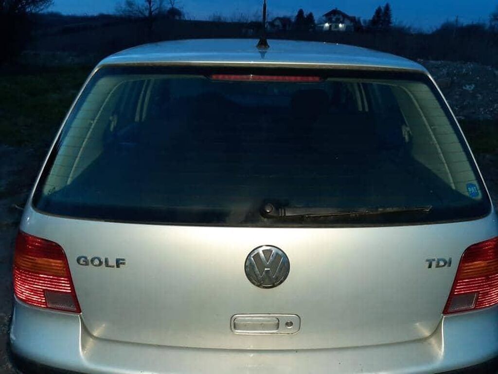 GEPEK VRATA ZA VOLKSWAGEN GOLF 4 | Gepek vrata za Golfa 4 Mogucnost