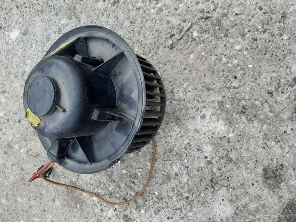 VENTILATOR KABINE ZA VOLKSWAGEN GOLF 3 | Ventilator kabine za Golfa