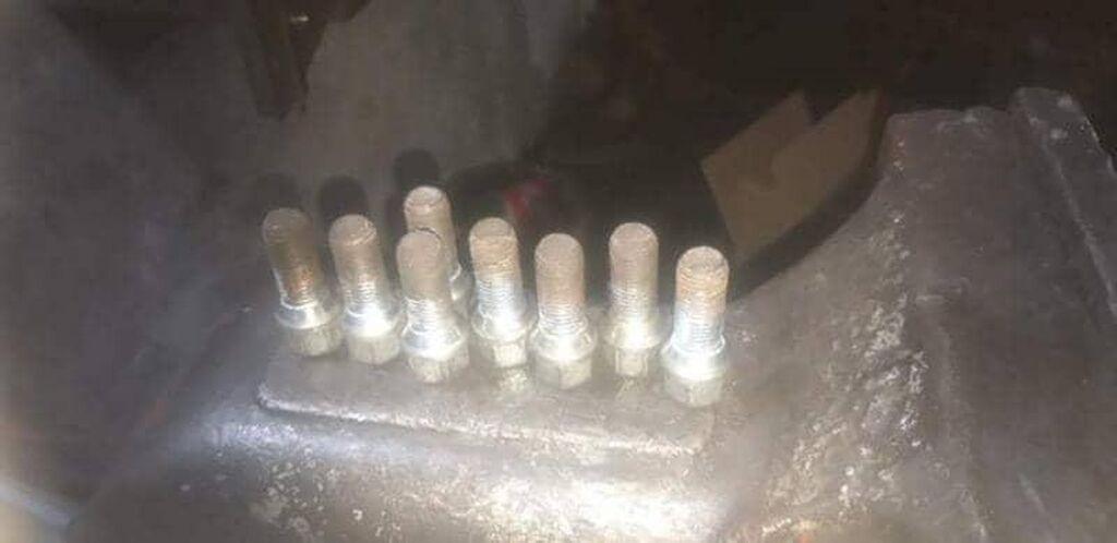 BREZONI ZA ALU FELNE ZA VOLKSWAGEN BORA, GOLF 4, GOLF 5 . OD 1998