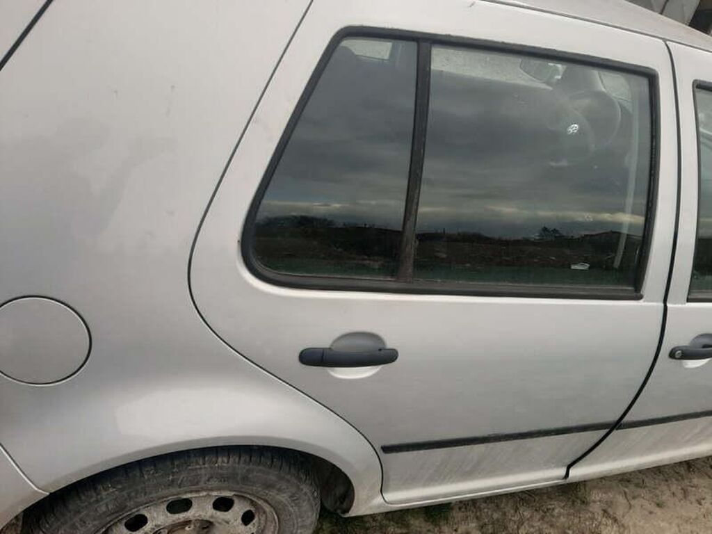 VRATA ZADNJA DESNA ZA VOLKSWAGEN GOLF 4 OD 1998. DO 2005. GOD. |