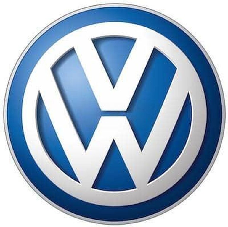 VOLKSWAGEN GOLF 4 2000. GOD. - KOMPLETAN AUTO U DELOVIMA | Delovi za
