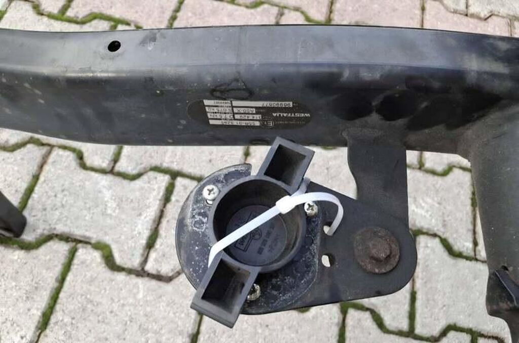 KUKA ZA VUCU WESTFALIA ZA OPEL MOKKA | kuka za vucu Westfalia, model