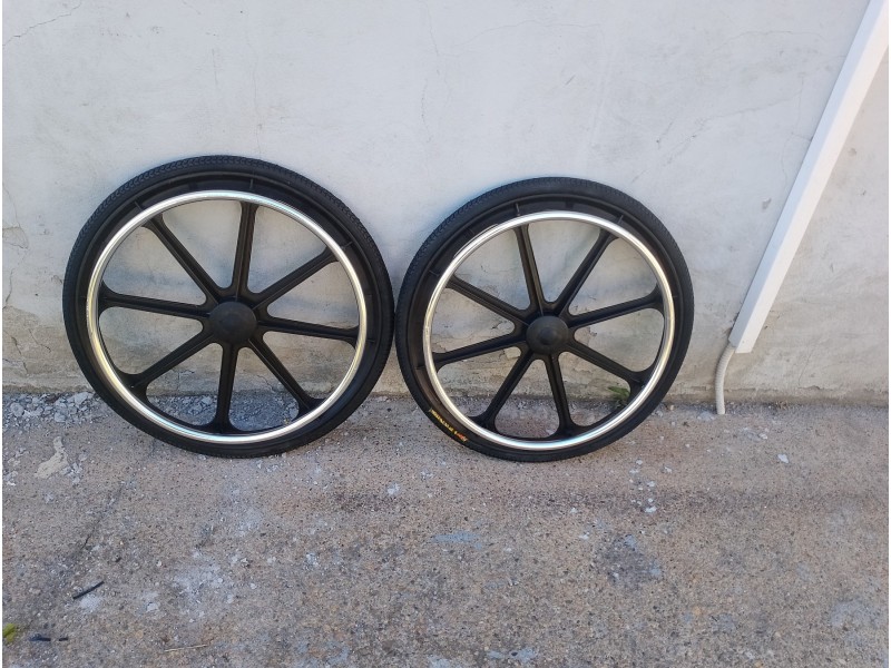 tockovi 24 x 1 3.8 "