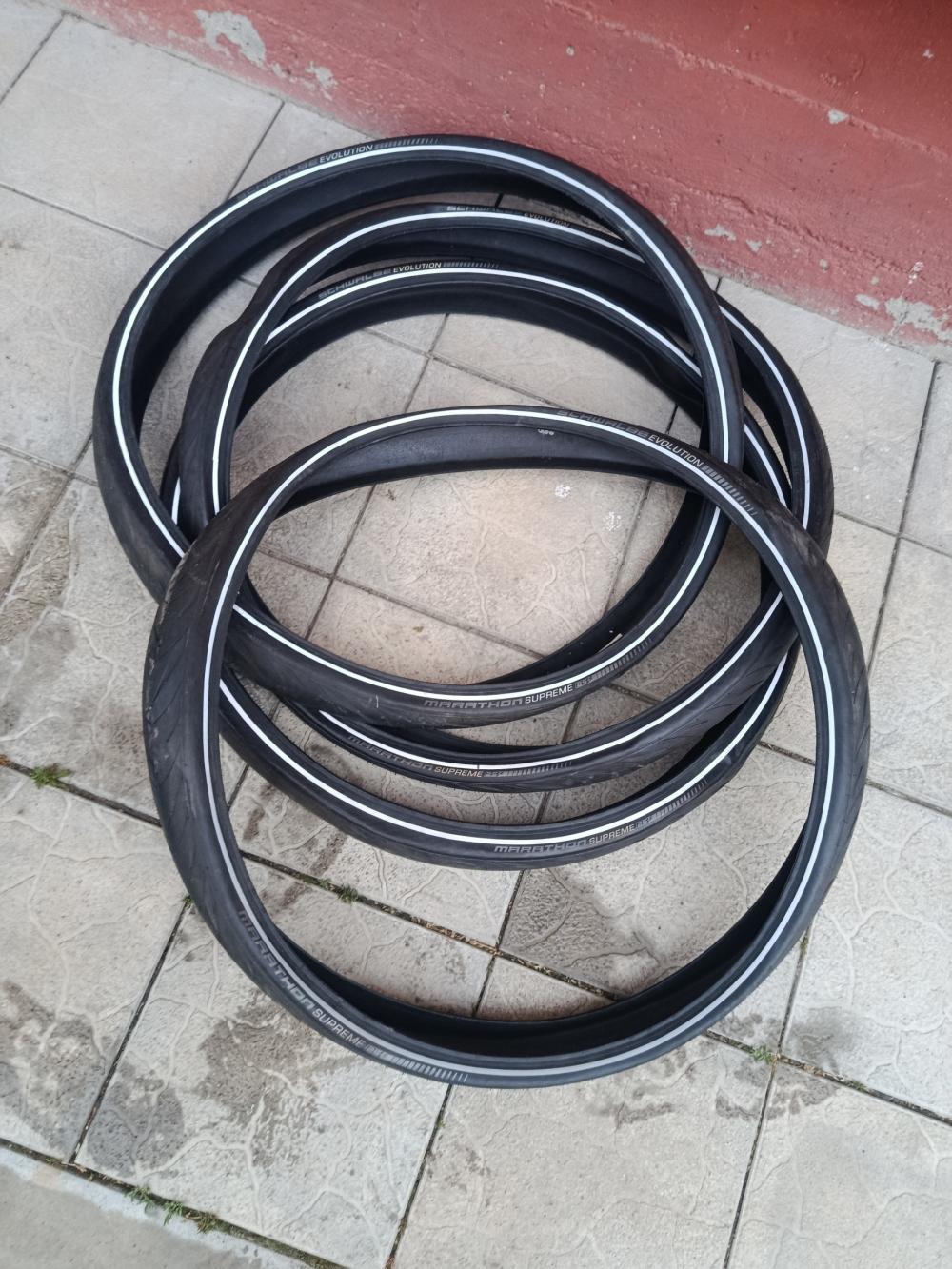 Schwalbe Marathon Evolution Supreme 28x2.00