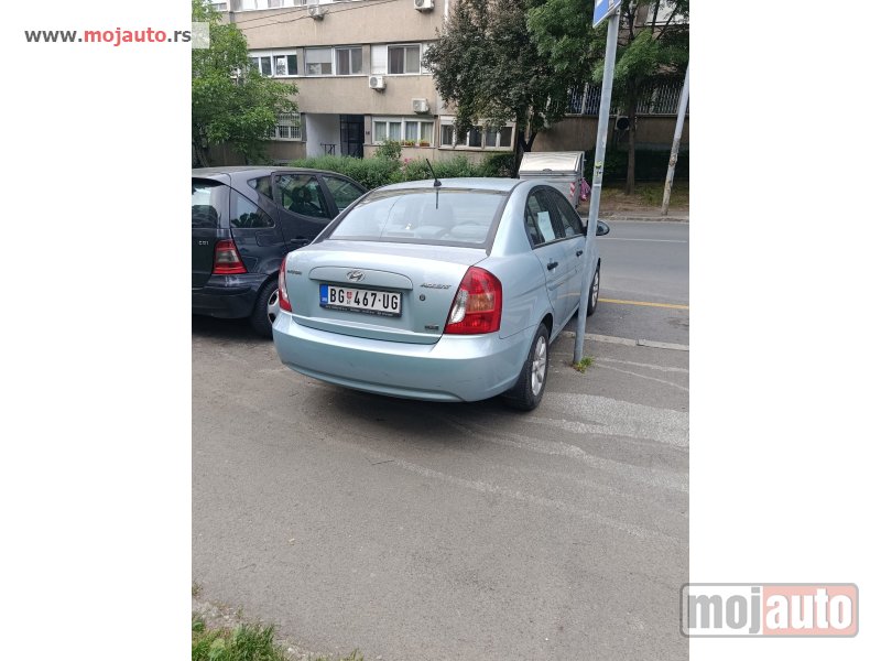 Hyundai Accent