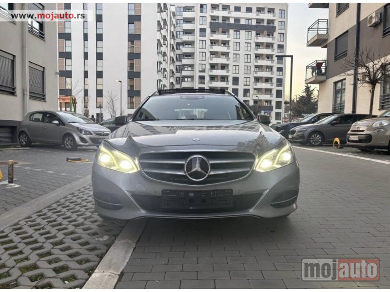 Mercedes E 300 W212