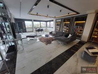 Luks penthouse za poslovanje!