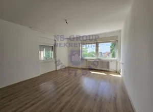 Prodaja Kuća - Novi Sad, Sremska Kamenica Centar