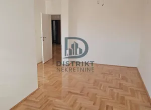 Prodaja Stan - Niš, Medijana: Duvanište - Trošarina - Merkator