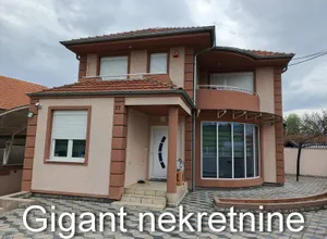 Prodaja Vila - Niš, Crveni Krst: Ratko Jović - Šljaka - Medoševac