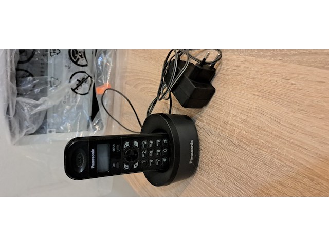 Panasonic bežični telefon sa bazom – ispravan