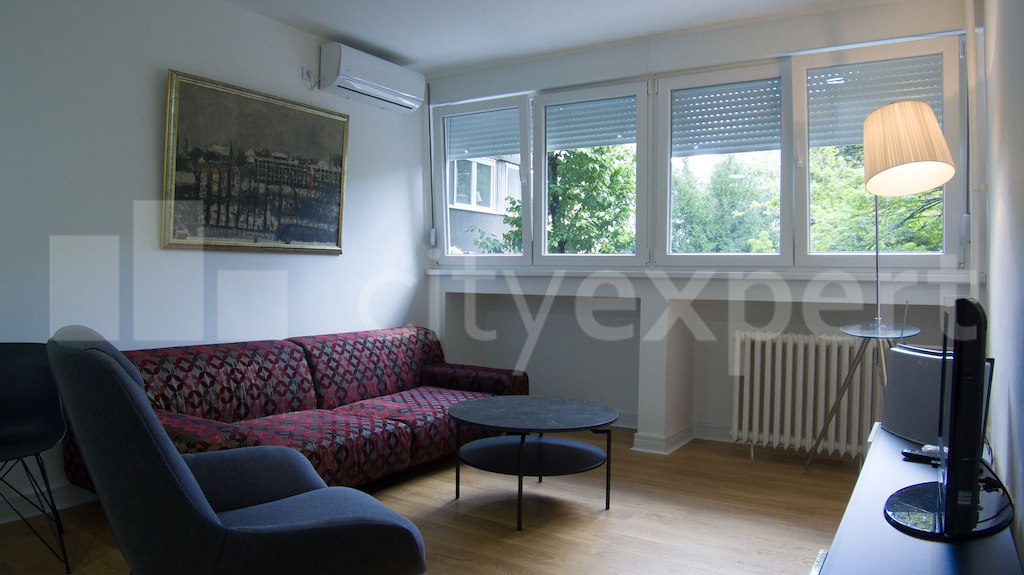 Stan za izdavanje BEZ PROVIZIJE: Trosoban, 55m², Požeška, Čukarica - 700€