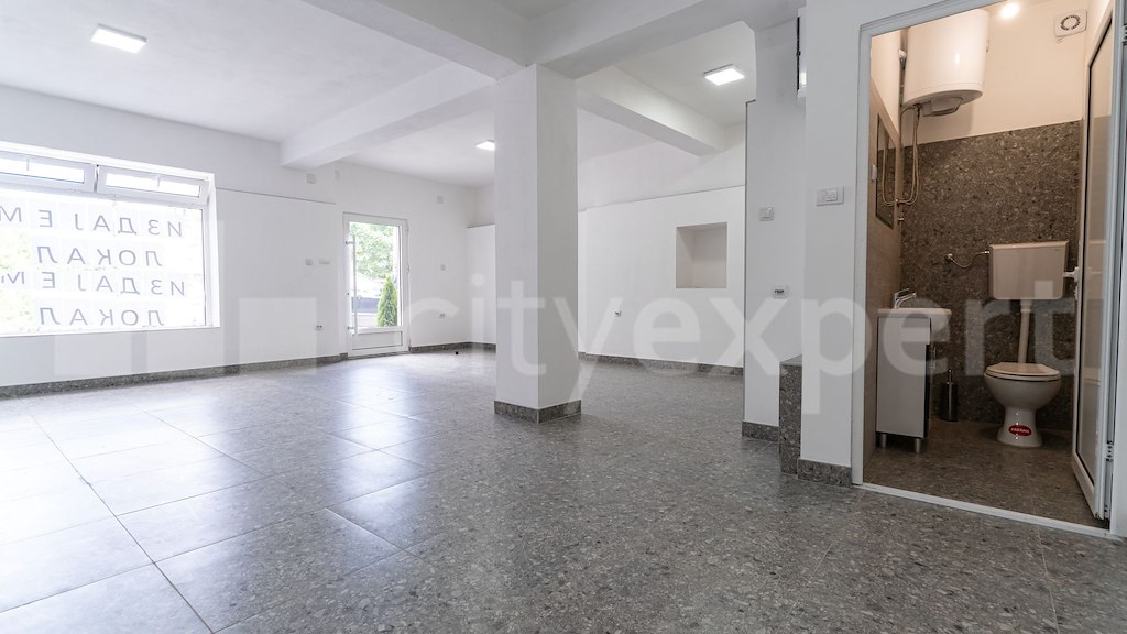 Lokal za izdavanje BEZ PROVIZIJE: Ostalo, 50m², Kumodraška, Voždovac - 700€