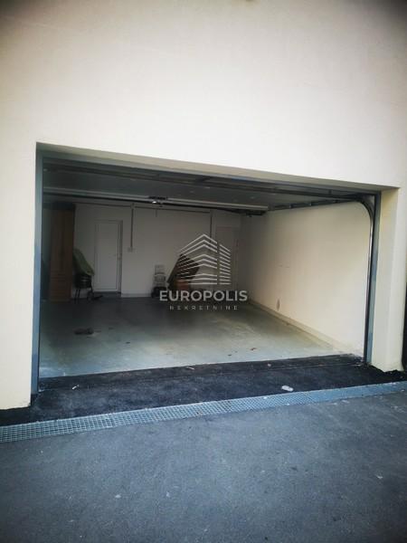 Garažno mesto, 14m2, Mirijevo ID#9557
15.000 €