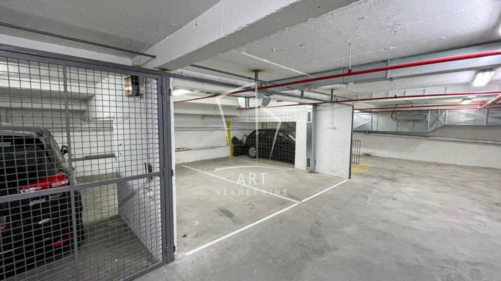 Zvezdara, prodaje se garažno mesto ID#15468
22.000 €