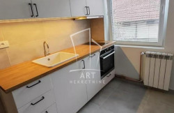 3.0 soban, 77m², sprat kuće ID#15454