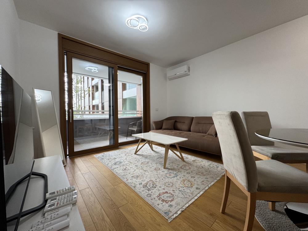 Trosoban stan | Zgrada Petica | Blok 62 ID#2767
1.100 €