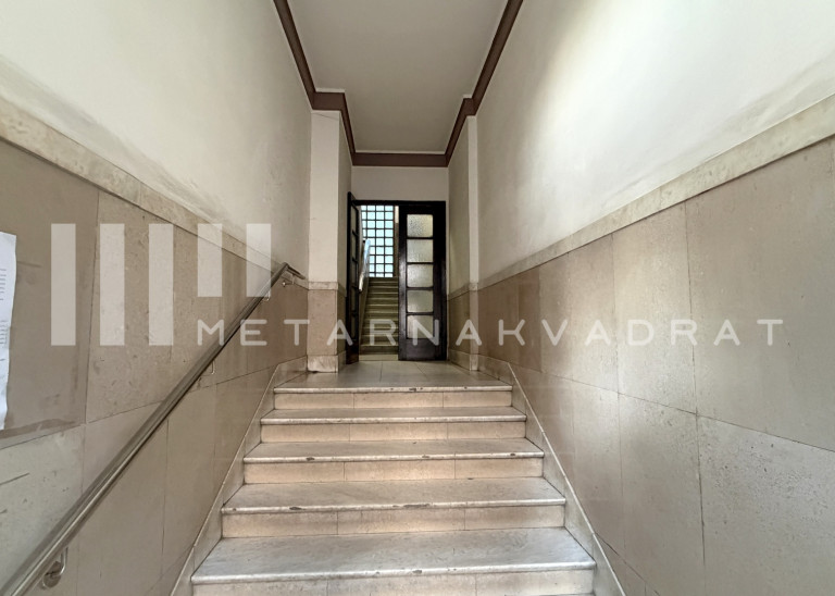 Beograd, Centar, Cetinjska (ID: 1321) ID#1321
350.000 €