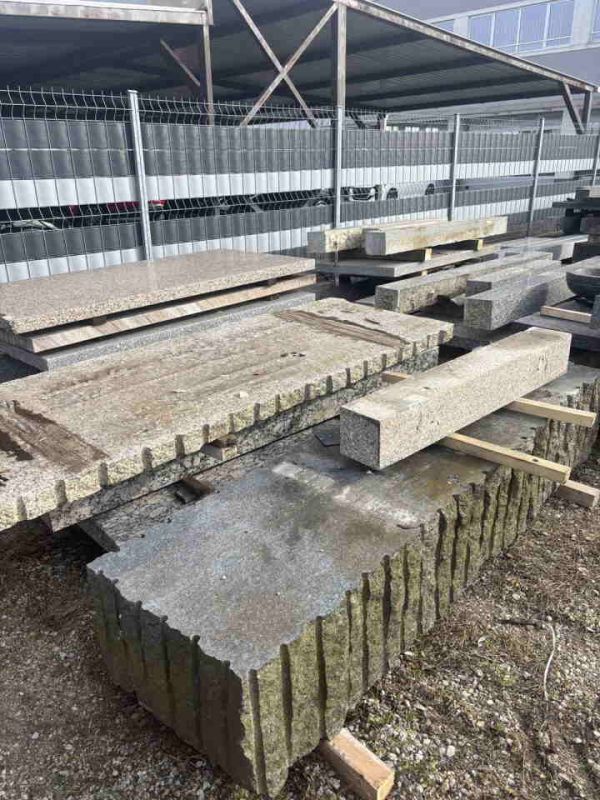 Prodajem granitne i mermerne ploce 50 m3