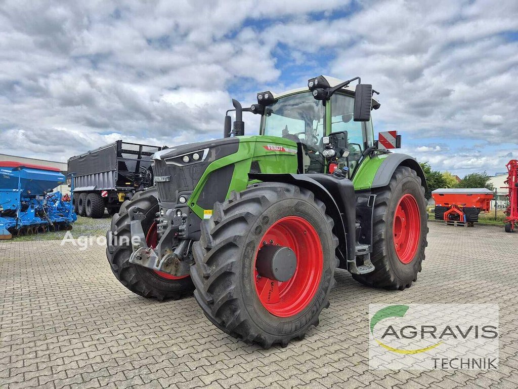 Novi Fendt 933 VARIO GEN-7 traktor točkaš