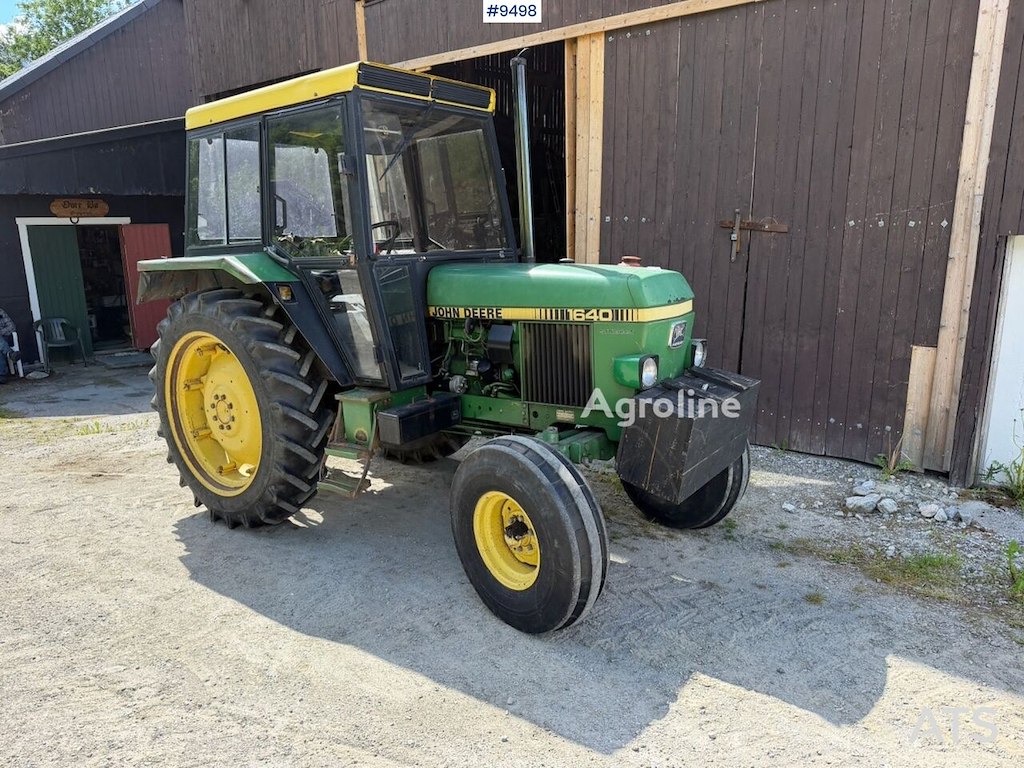 John Deere 1640 traktor točkaš