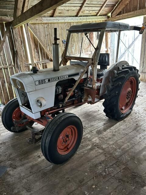 Prodaje se David Brown 885 traktor točkaš na aukciji