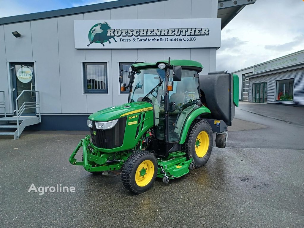 John Deere John Deere 3046R mototraktor